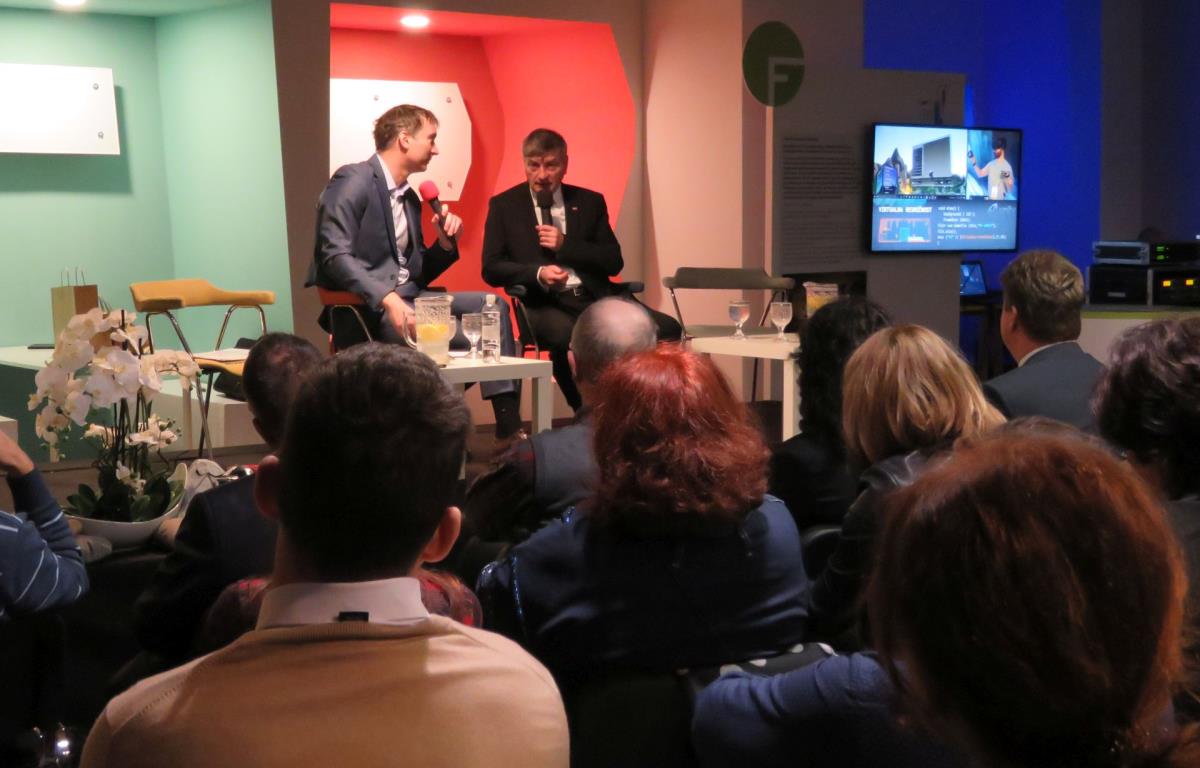 Direktor Občinske uprave Miro Sodja na srečanju direktorjev uprav z ...